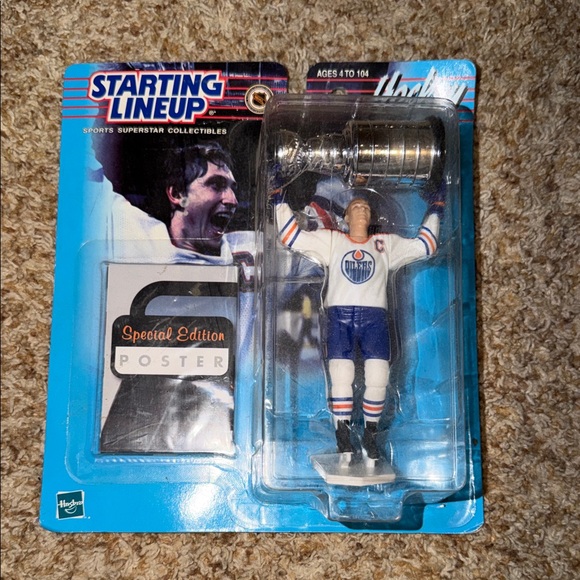 Hasbro | Toys | Wayne Gretzky Special Edition Edmonton Oilers 200 ...